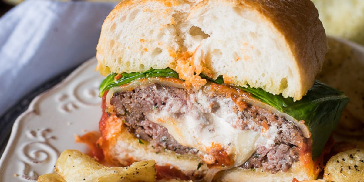 CHEESE STUFFED LASAGNA BURGER - My Recipe Magic