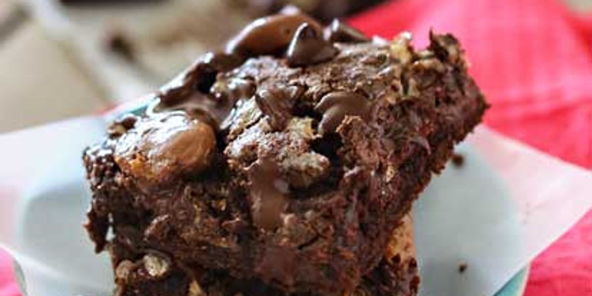 Milk Dud Cake Mix Bars - My Recipe Magic