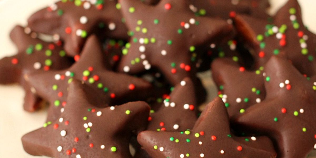Dark Chocolate Shortbread Stars - My Recipe Magic