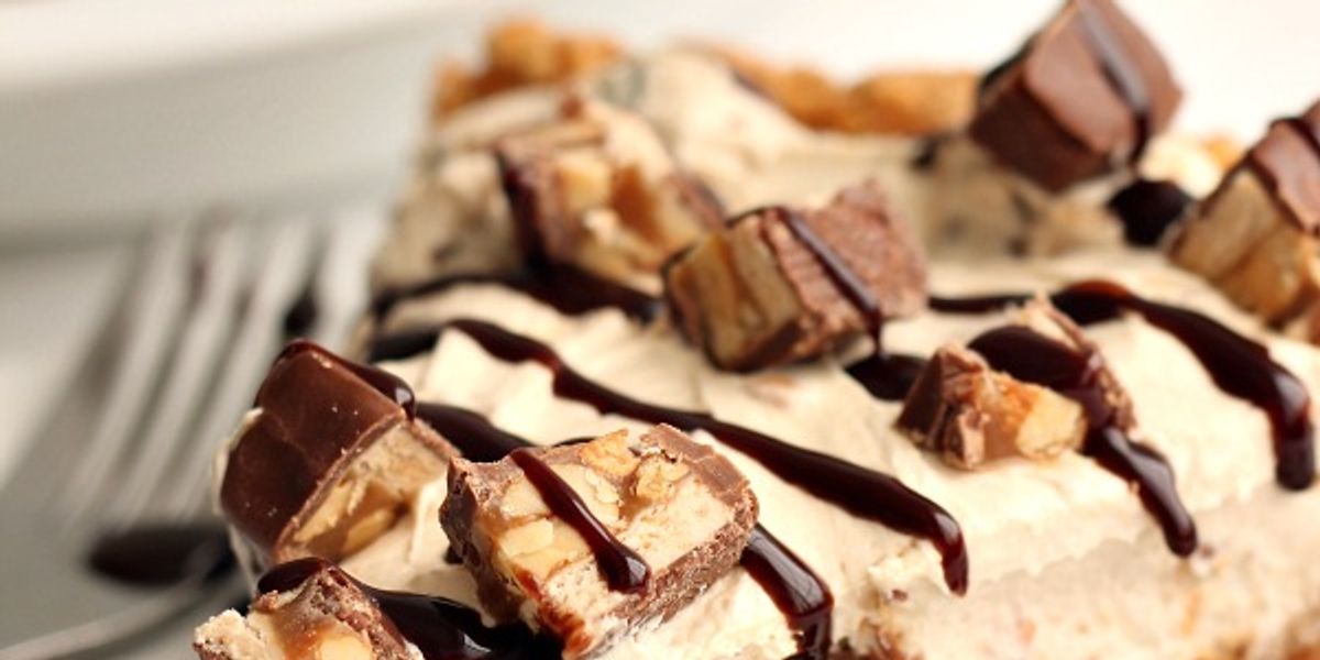 Snickers Bar Pie - My Recipe Magic