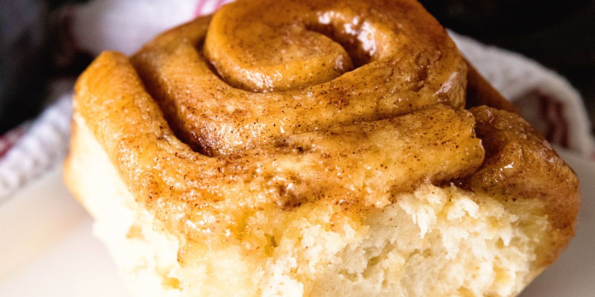 Stupid Easy Homemade Caramel Rolls - My Recipe Magic