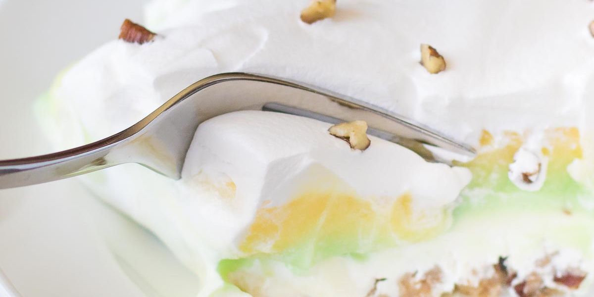 Layered Pistachio Pudding Dessert - My Recipe Magic