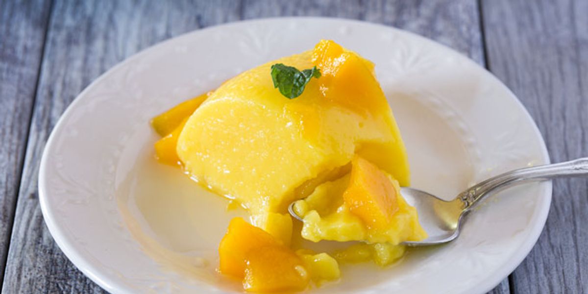 Mango Coconut Pudding (Manjar de Manga) - My Recipe Magic