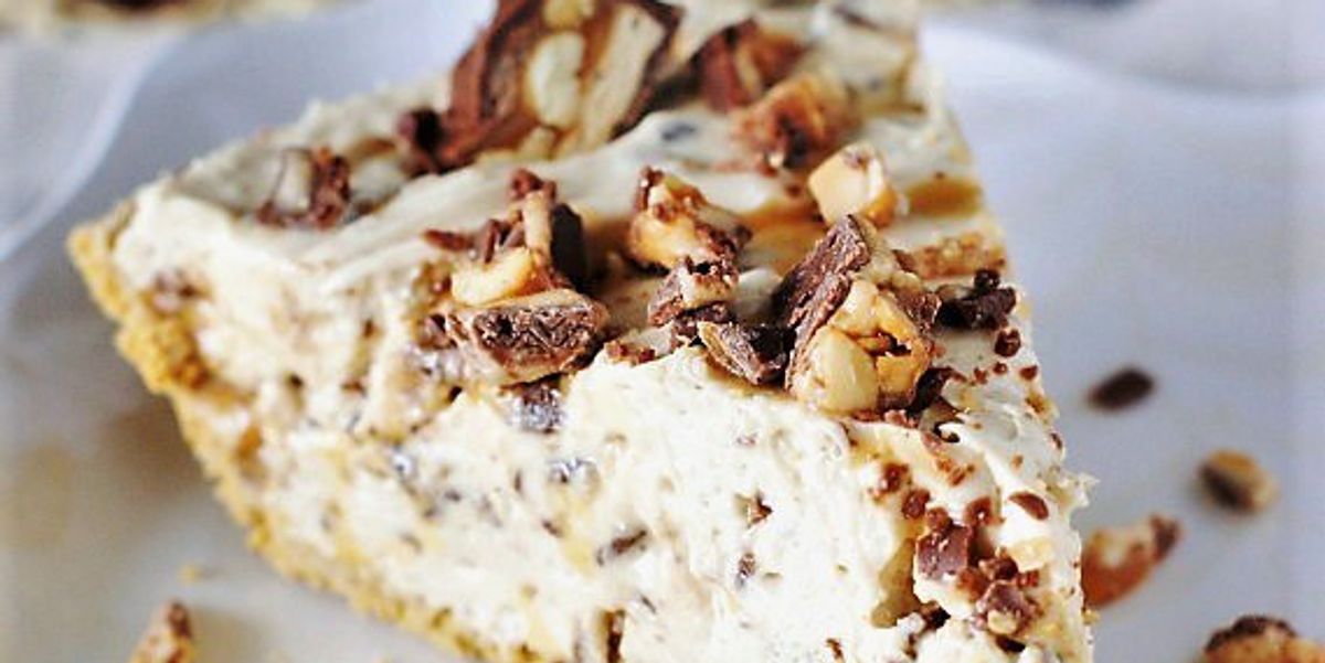 No-Bake Snicker Bar Pie - My Recipe Magic