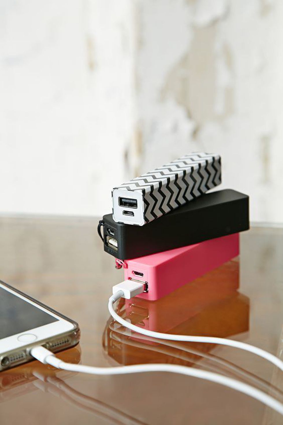 7 Things You Should Always Pack In Your Carry-On