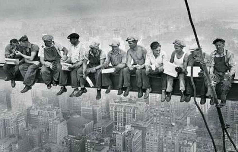 8 Famous Photos From History 8 Famous Photos From History