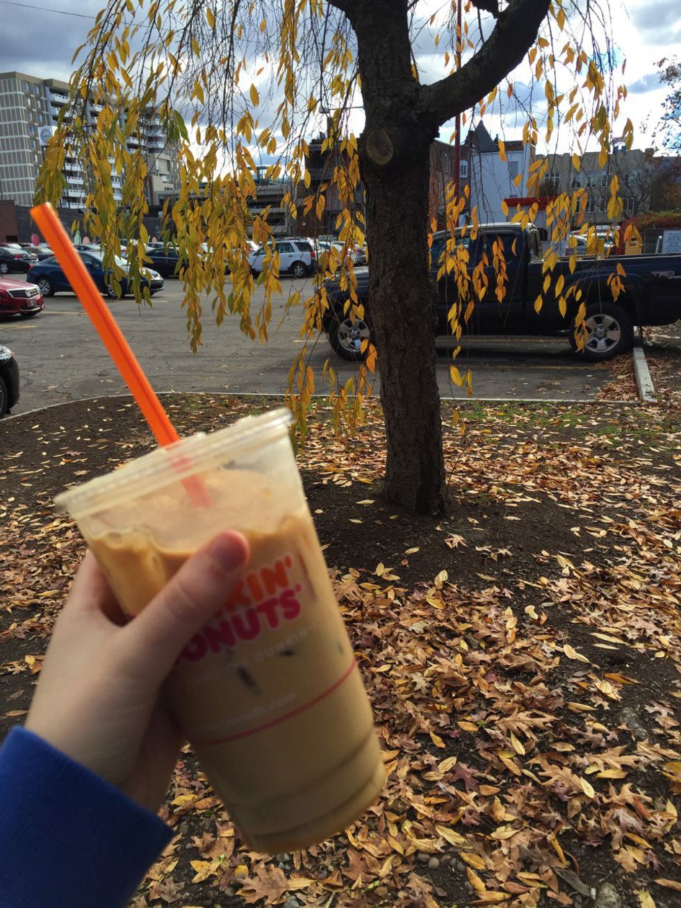 6 Signs That Prove You're A Dunkin Donuts Addict