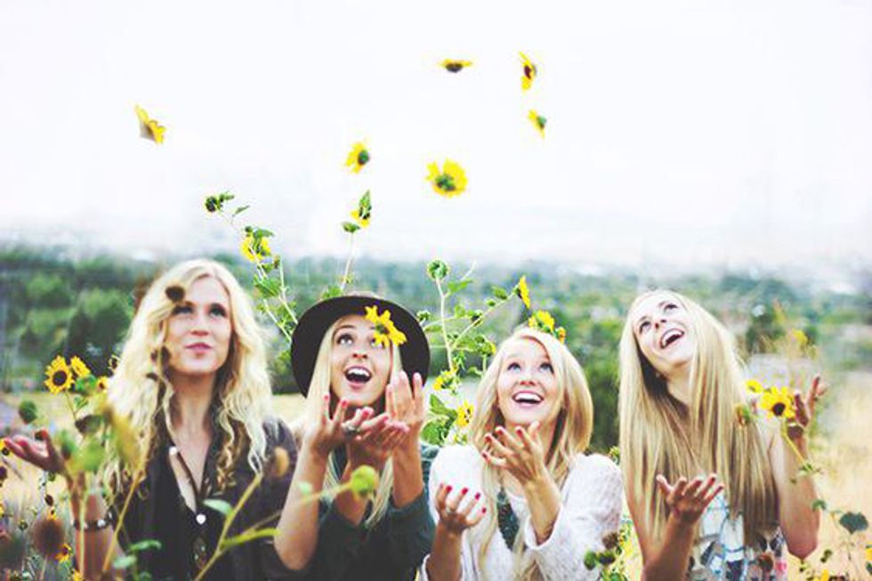 15 Things Every Woman Needs To Do In Her 20s