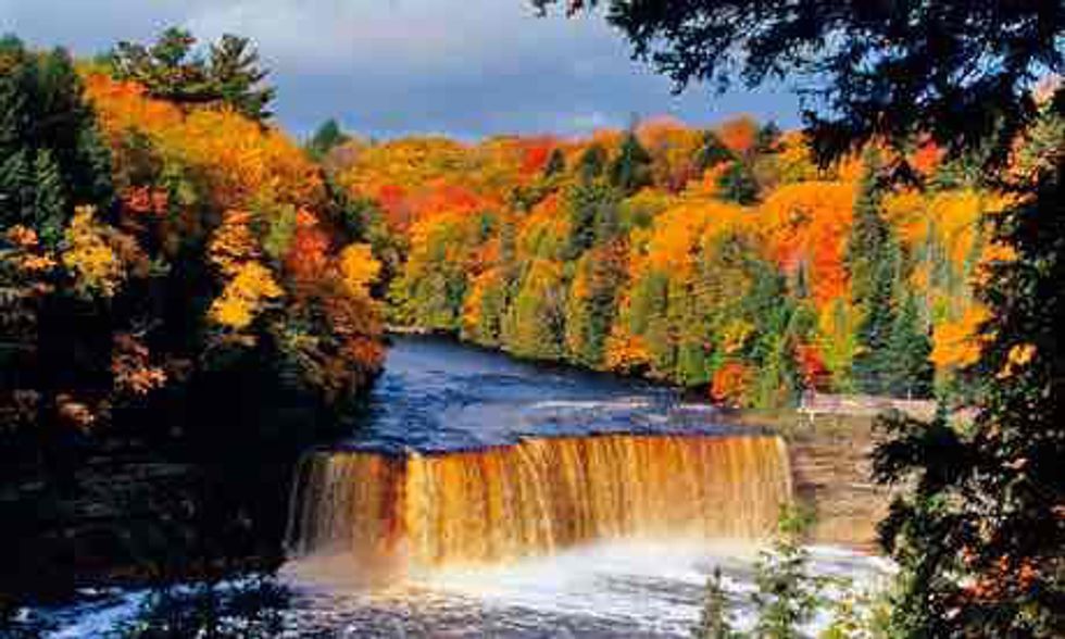 10 Amazing Places To Visit In The Upper Peninsula Of Michigan