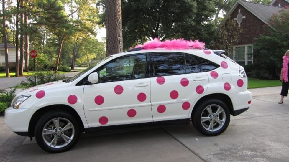 15 Signs You Did Competitive Cheerleading Growing Up