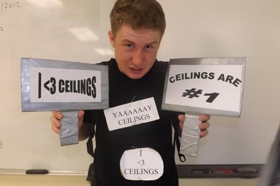 15 Of The Punniest Halloween Costumes