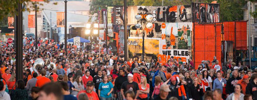 Oklahoma State Presents America's Greatest Homecoming: Walkaround