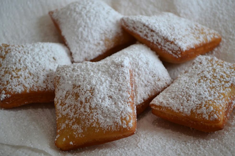 7 Reasons Too Go To Downtown Disney On A Friday Night