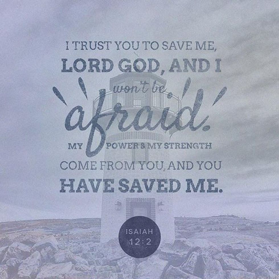 10 Fear-Fighting Verses In The Book Of Isaiah