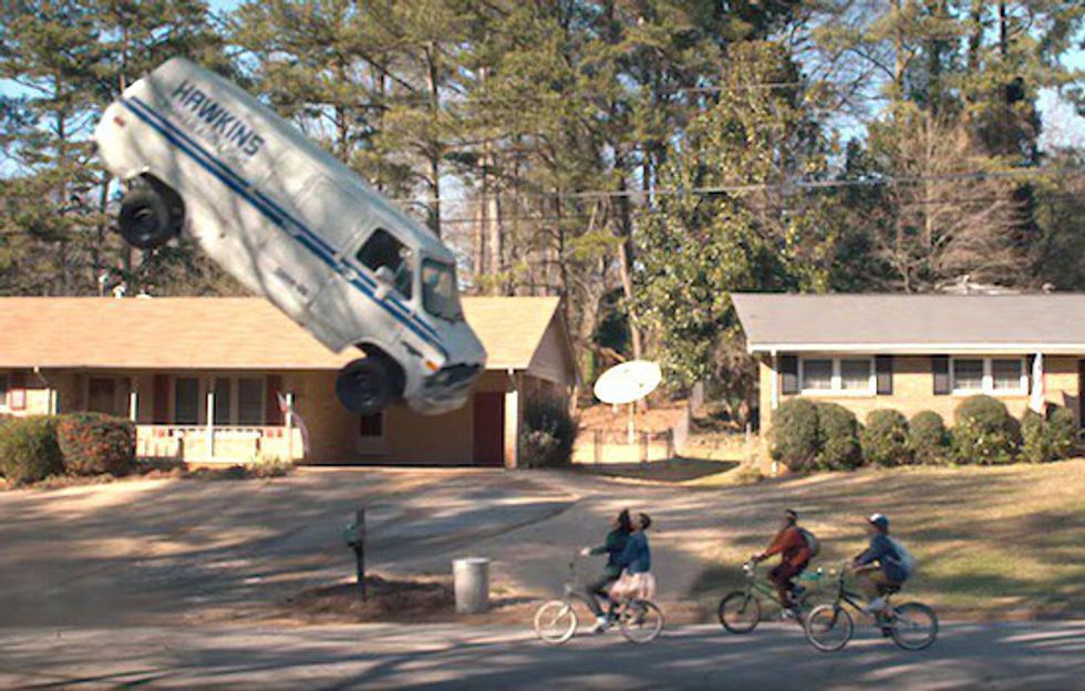 8 Reasons Why You Should Watch Stranger Things