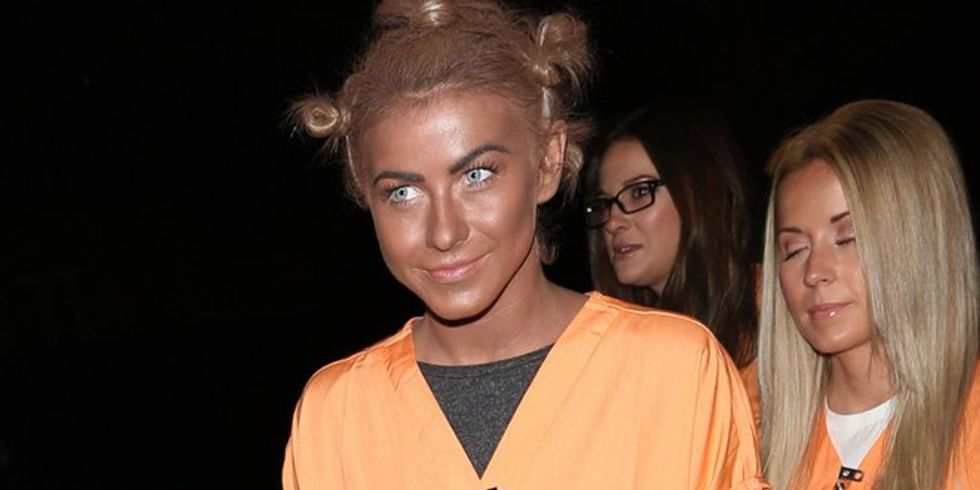 12 Costumes That Are Completely Inappropriate To Wear To A Party