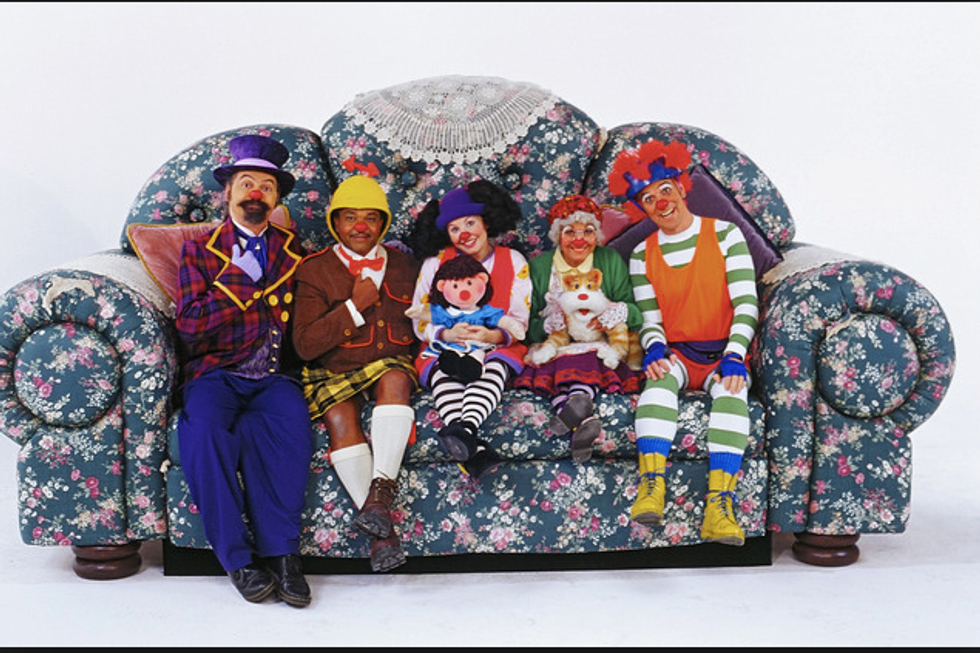 12 Reasons Why The Big Comfy Couch Was A Great Part Of Our Childhood