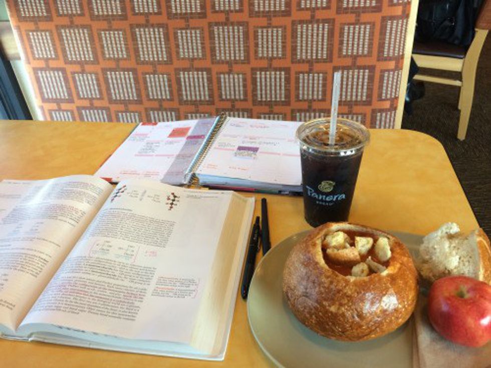 12 Signs That You Too Are Obsessed With Panera Bread