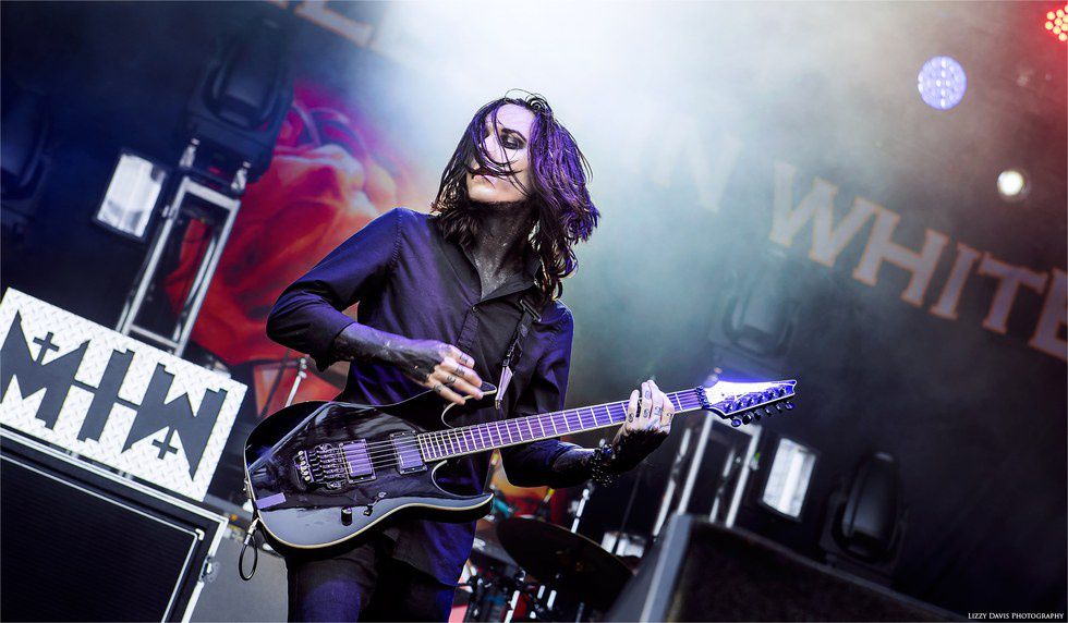 8 Reasons to LOVE Motionless In White