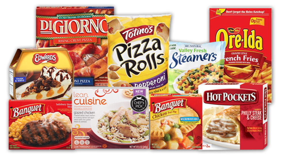 20 Key College Dorm Snacks