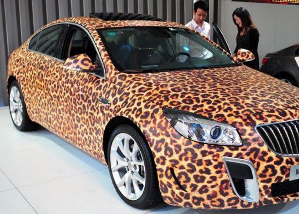 Everything You Need To Know About Wearing Leopard Print