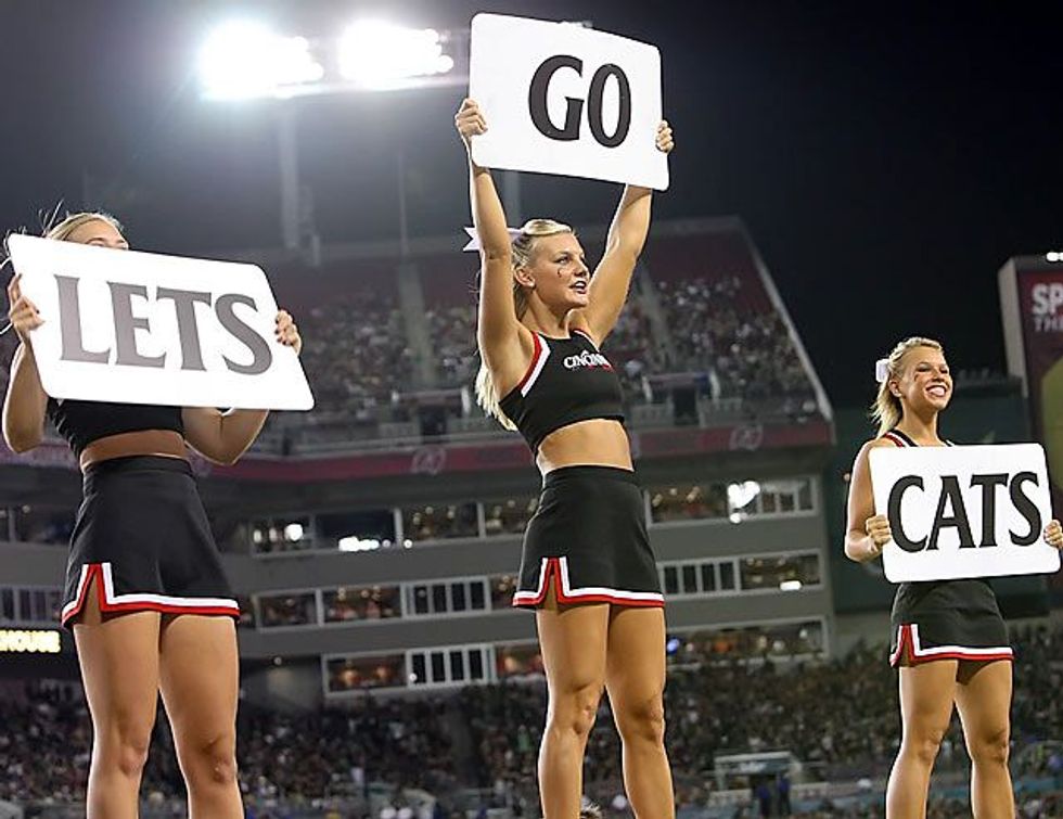 The Top 20 Midwest College Cheerleading Teams