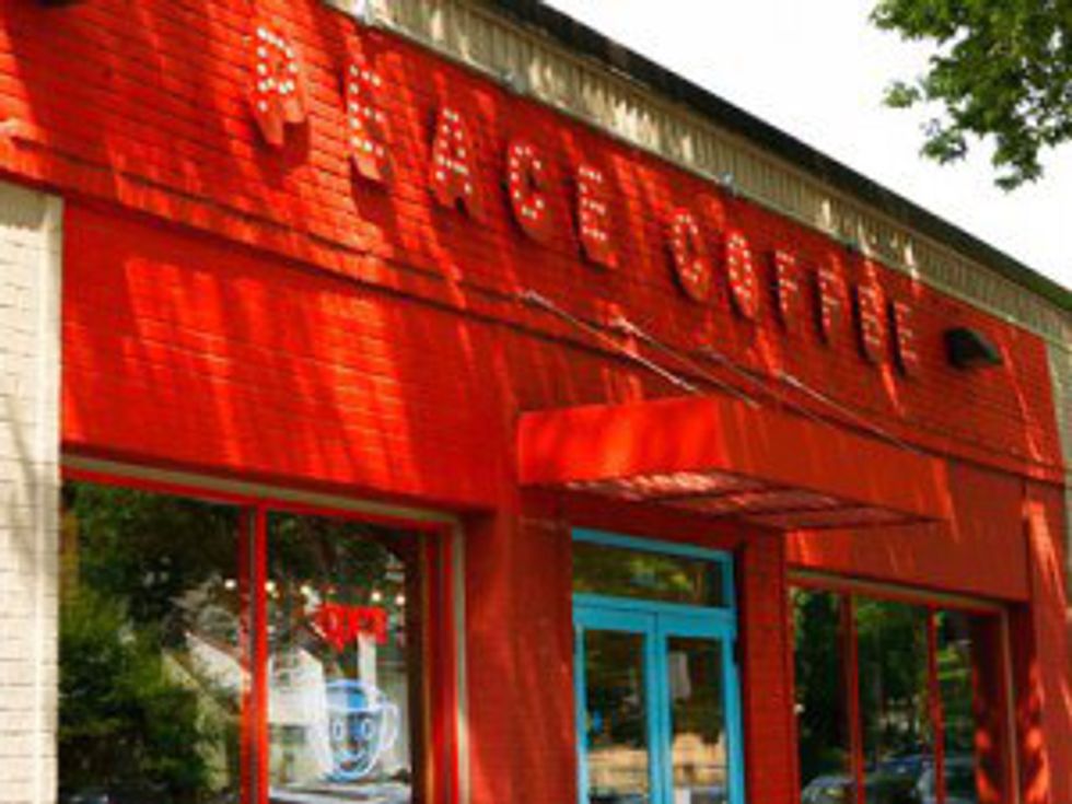 10 Coffee Shops In Minneapolis You'll Instantly Fall In Love With