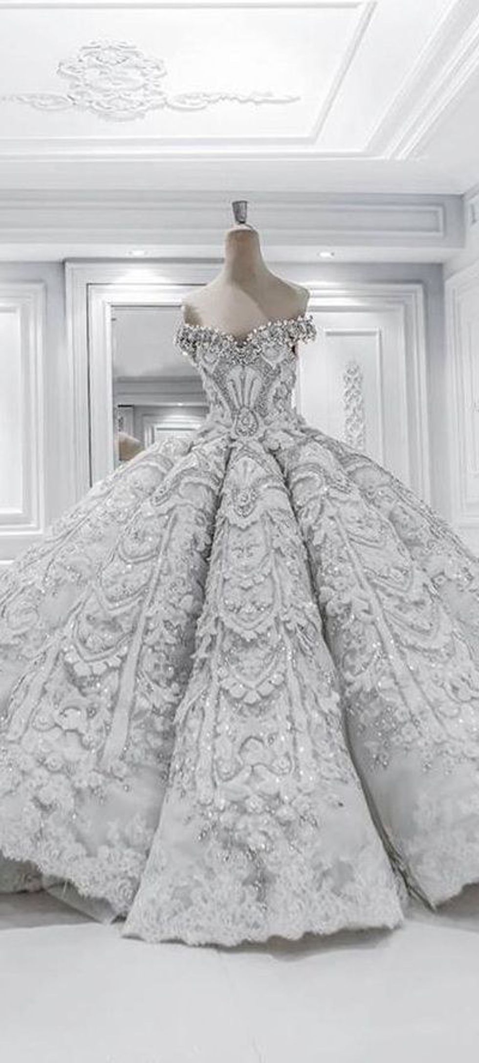 8 Fairy-Tale-Inspired Wedding Dresses