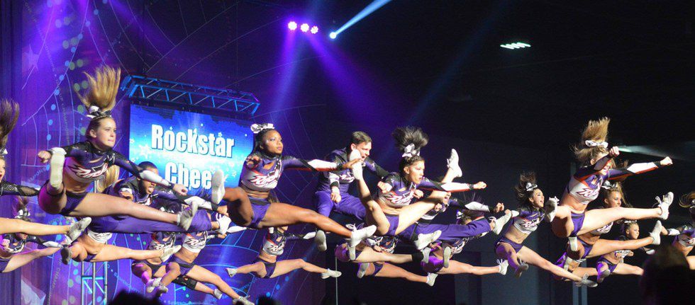 10 Life Lessons Cheerleading Taught Me