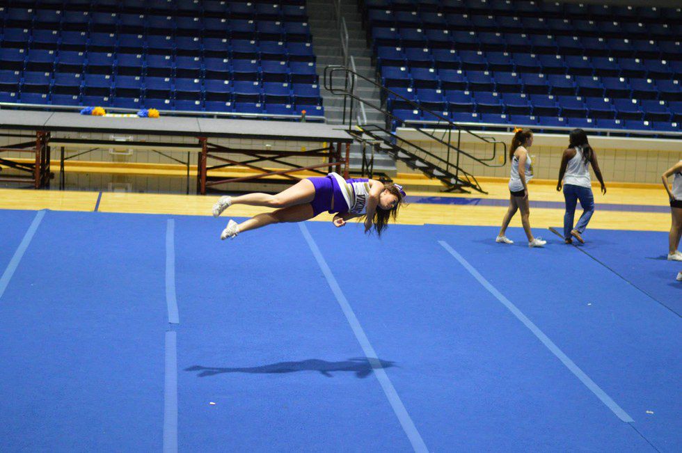 10 Life Lessons Cheerleading Taught Me