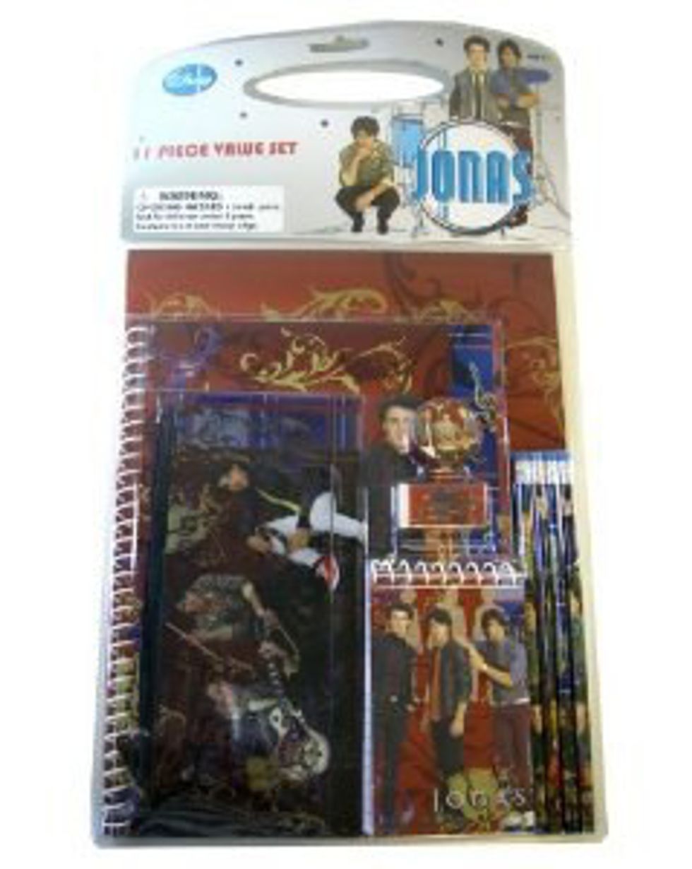 Signs You Were Obsessed With The Jonas Brothers