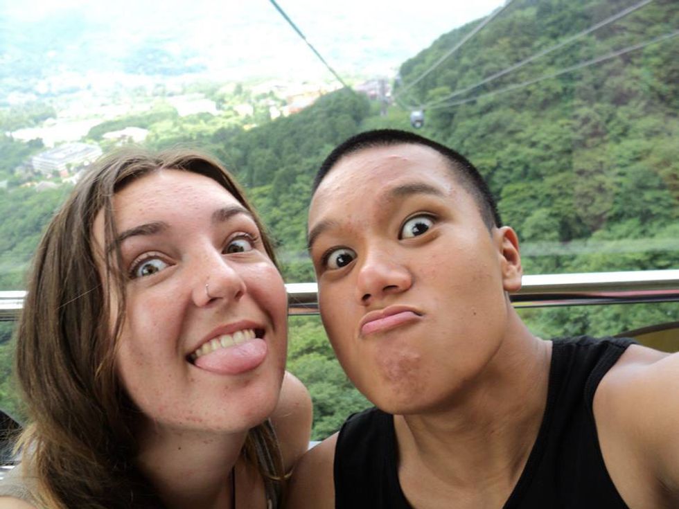 5 Reasons Why I Love Being The Same Height As My Boyfriend