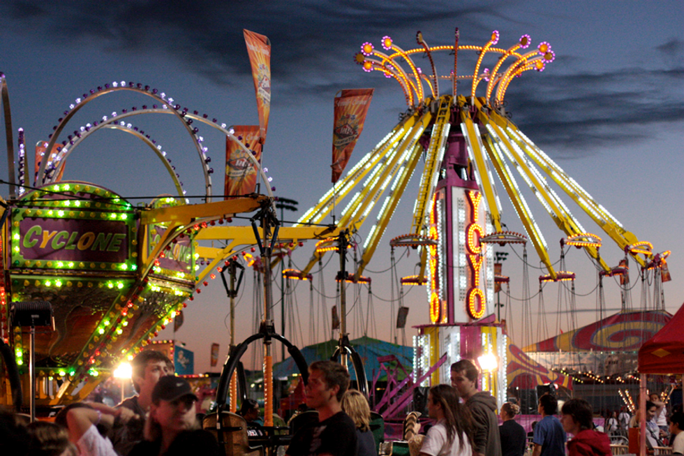 Why University of Arizona's Spring Fling Is The Best Time of The Year