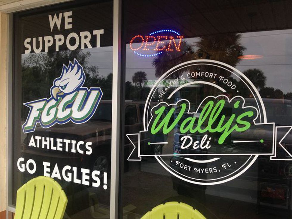 The FGCU Student Restaurant Bucket List Is Here