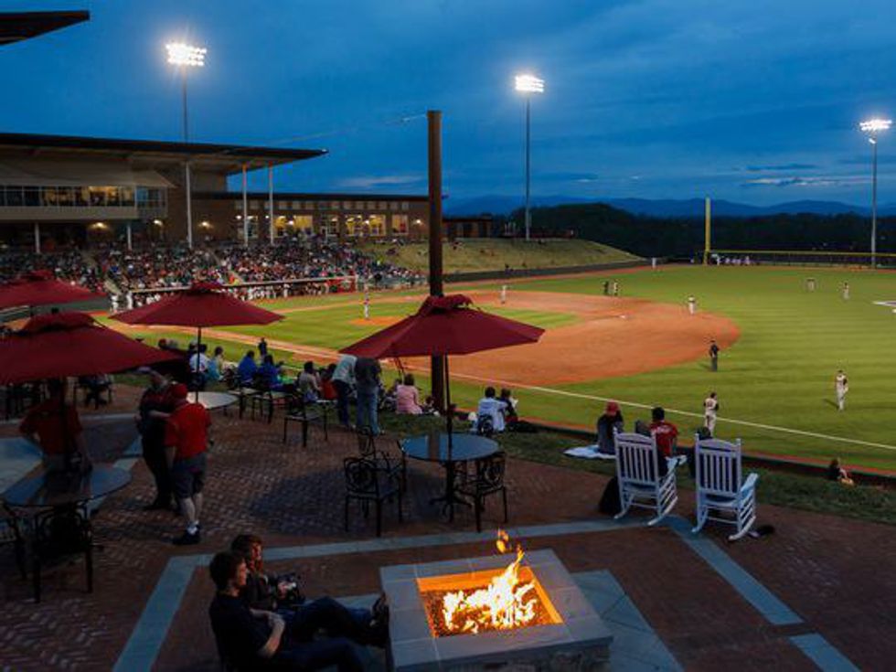 20 College Baseball Stadiums To Visit Before You Die 20-college-baseball-stadiums-to-visit-before-you-die