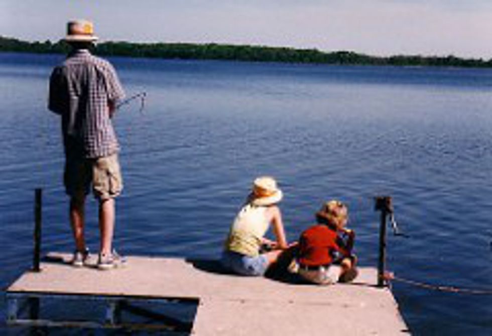 12 Things Anyone with a Lake House Can Relate To