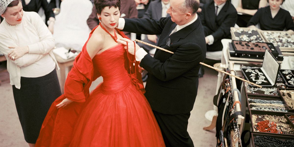 19 Vintage Photos Celebrating Dior's 70th Anniversary - PAPER Magazine
