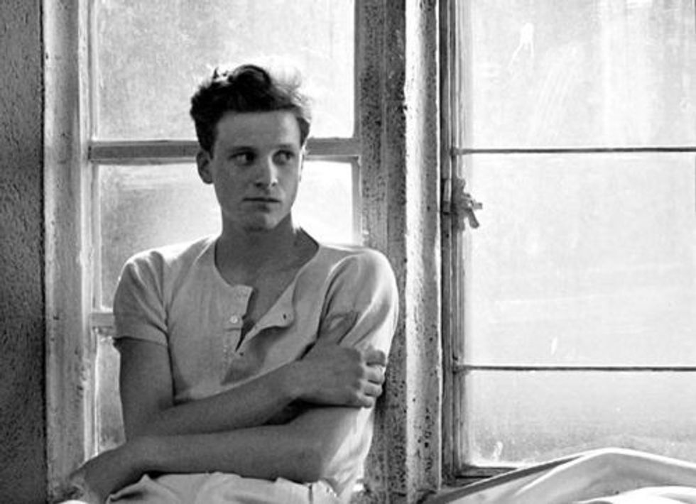 20 Famous Men Who Were Ridiculously Hot When They Were Younger