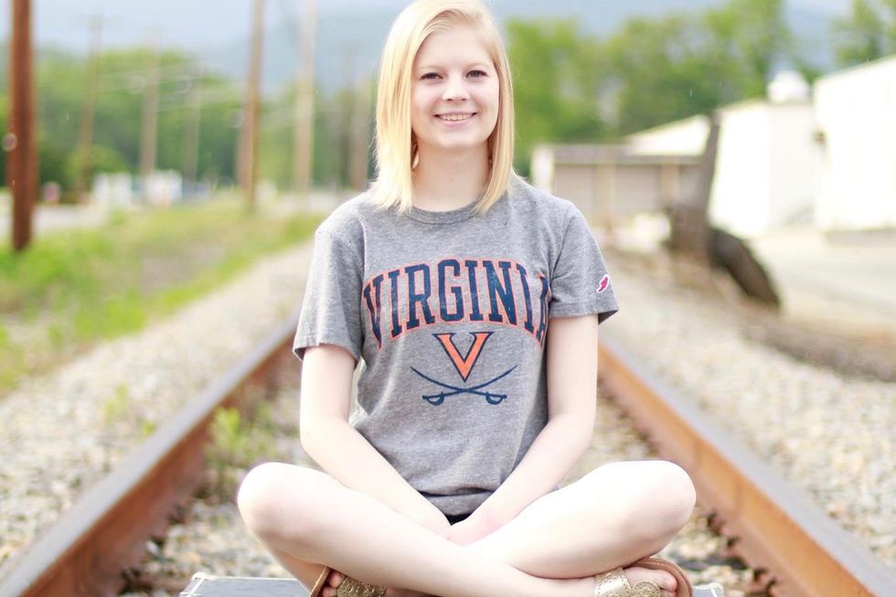 9 Times The Struggle Of Being Super Pale Haunts Me