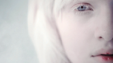 9 Times The Struggle Of Being Super Pale Haunts Me