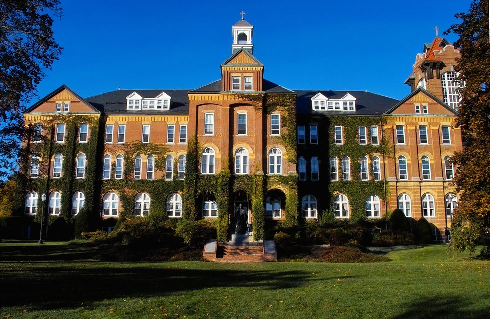 7 Signs You Go To The Typical Christian College 7 Signs You Go To The Typical Christian College