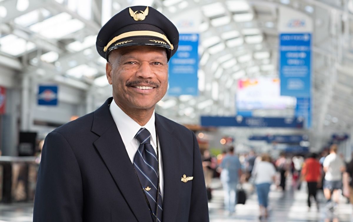 Dulles' Chief Pilot Captain James Simons helping break barriers ...