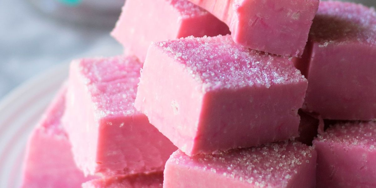 Pink White Chocolate Fudge - My Recipe Magic