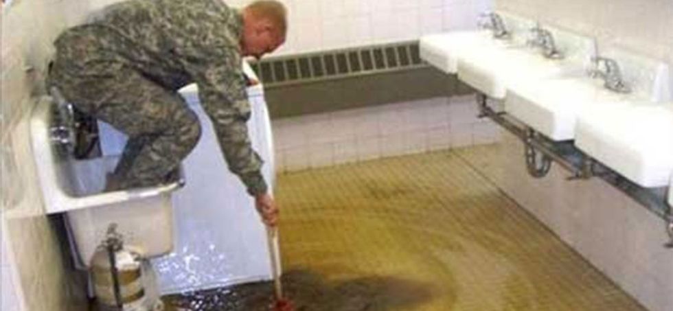 9 troops who are having a way harder day than you - Americas Military ...