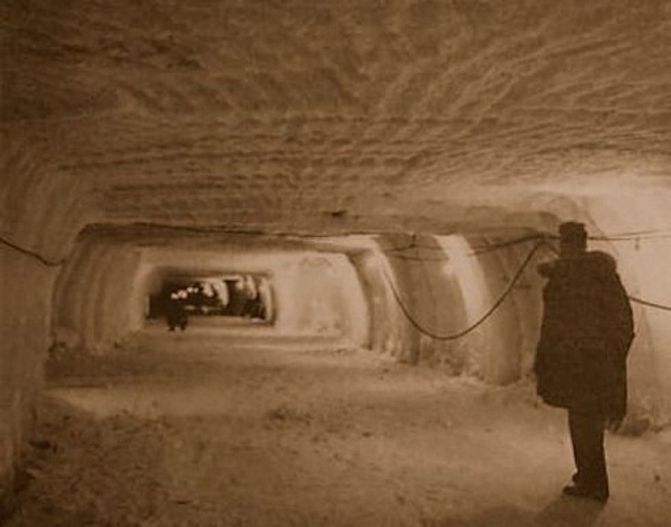 Inside the Army's secret Cold War ice base - Americas Military ...