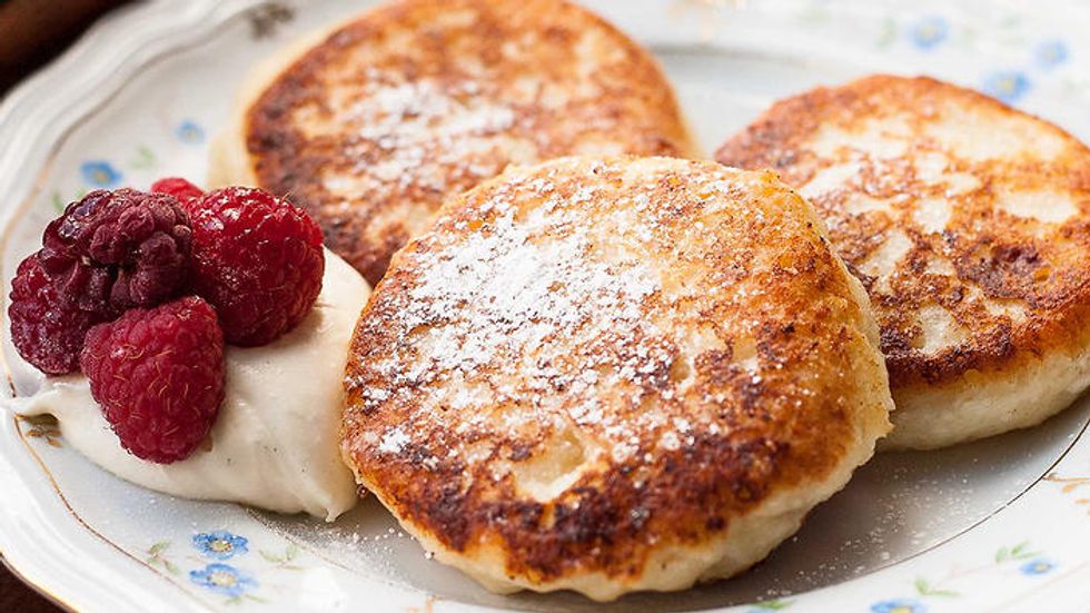 These Are The Best 14 Russian Desserts You'll Have