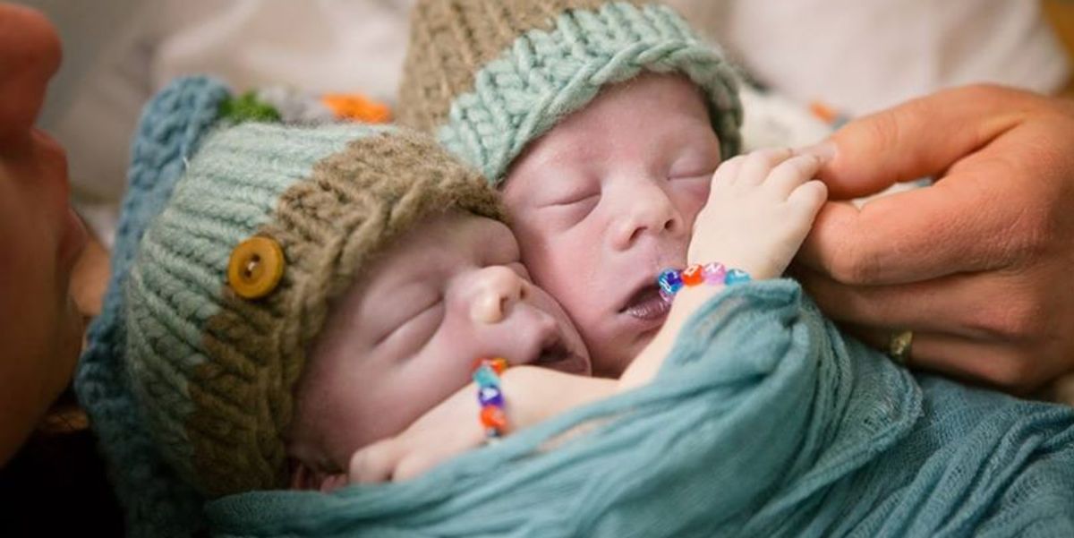 A father shares the heartbreaking and inspiring story behind this photo ...