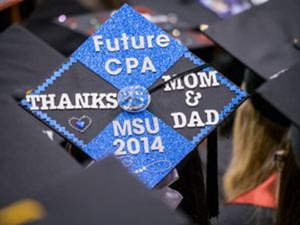 13 Pinterest Inspired Graduation Caps For Business Majors