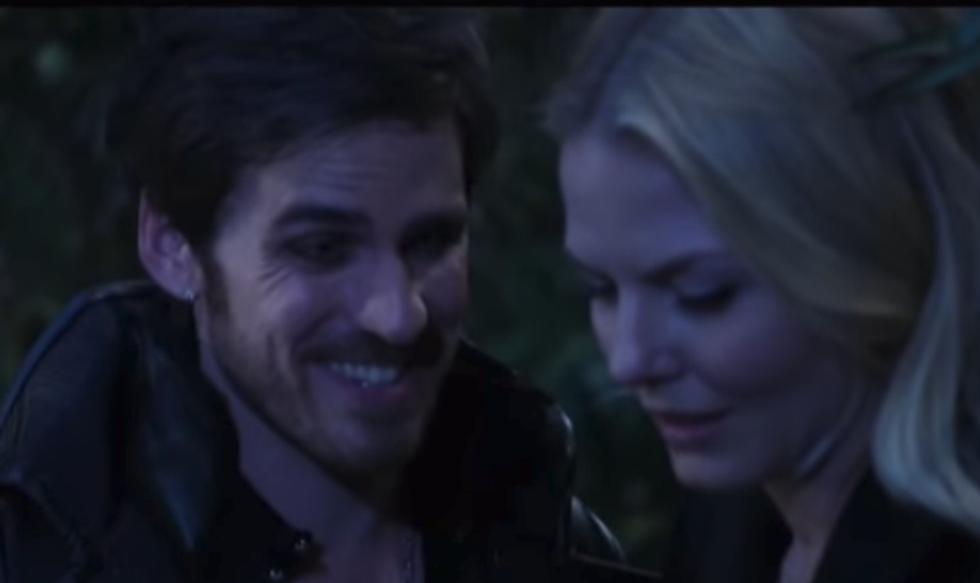 I Am Hooked On The Captain, AKA The Best Character On ABC's 'Once Upon ...