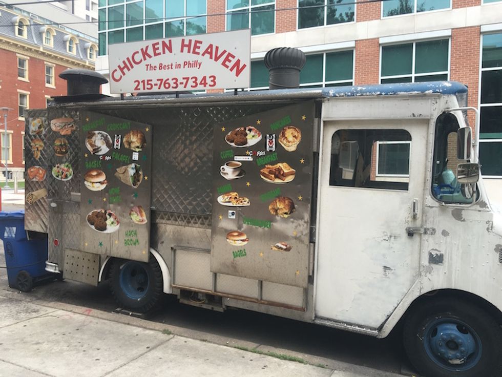 The Best Food Trucks Every Temple University Student Needs To Eat At